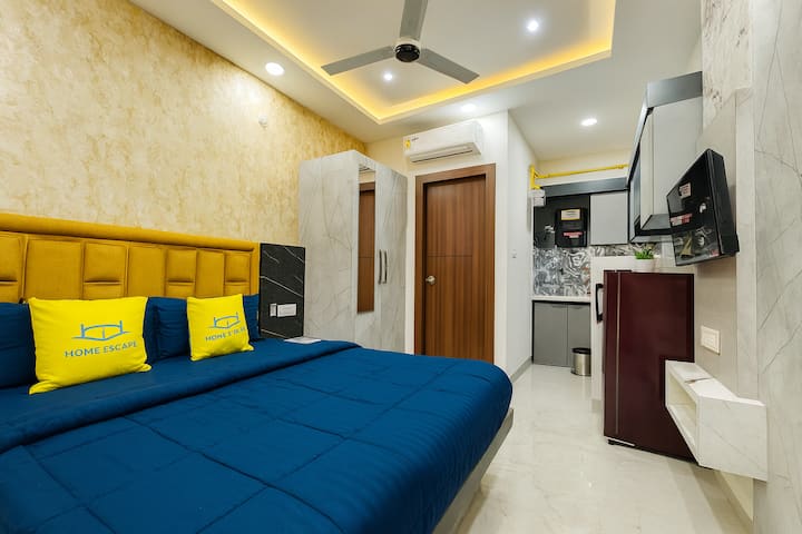 Home Escape Studio Elite | Mahalaxmi Nagar - Indore