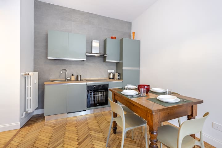 Casa Salvia – Chic & Cozy Getaway In Turin [Wi-fi] - Turin