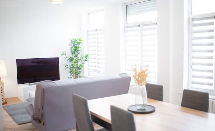 Charmant T2-entierement éQuipé- Plein Centre Ville - Bergues