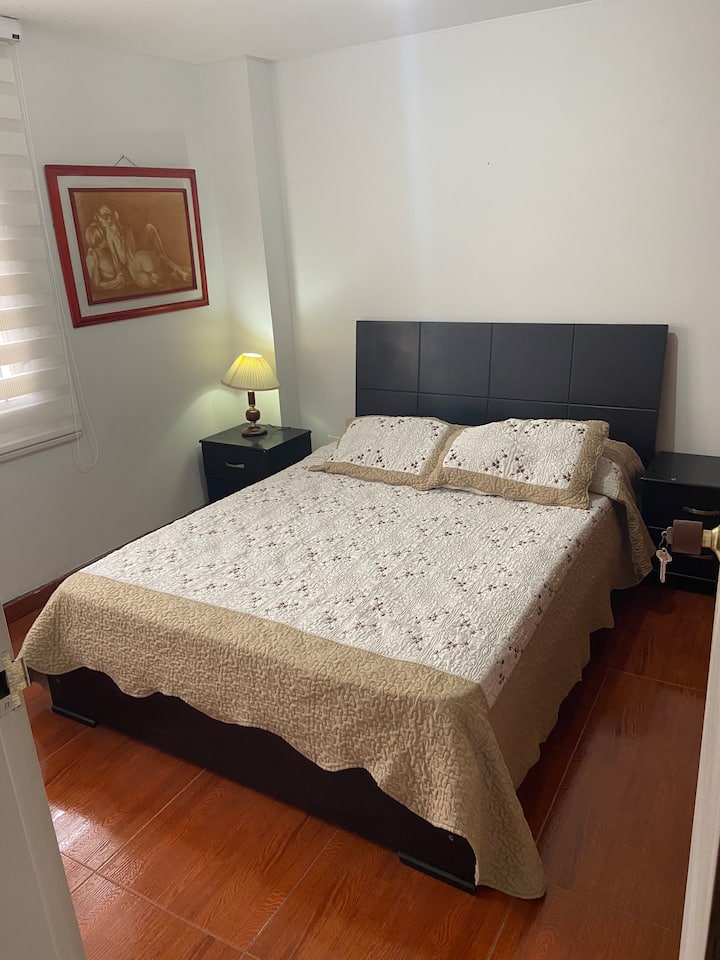 Apto Movistar Arena/campin/embajada Usa/galerias - Colombia