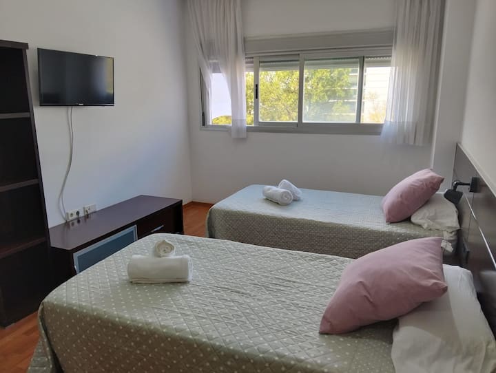 Estudio Para 2 Personas En Edificio Domocenter - Bormujos