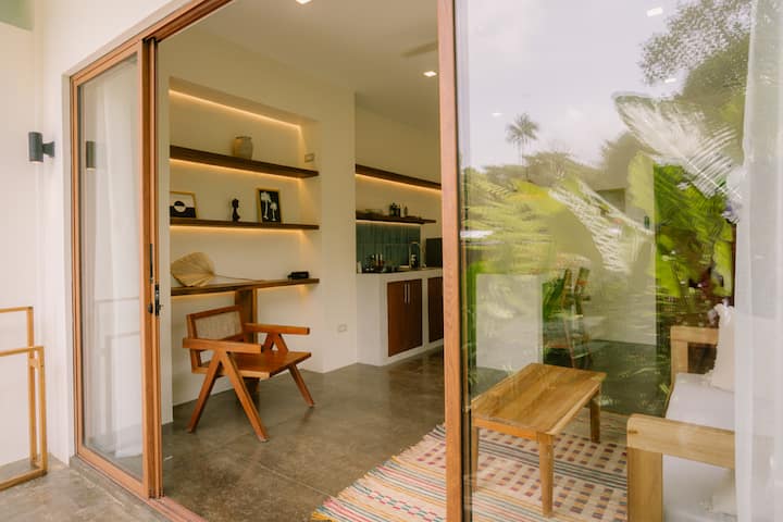 Ananda House, Tropical Villa With Solar - El Nido