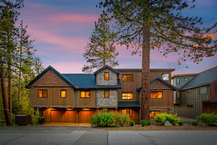 9 Bedroom Luxury Villa By The Lake Near Heavenly - Lake Tahoe