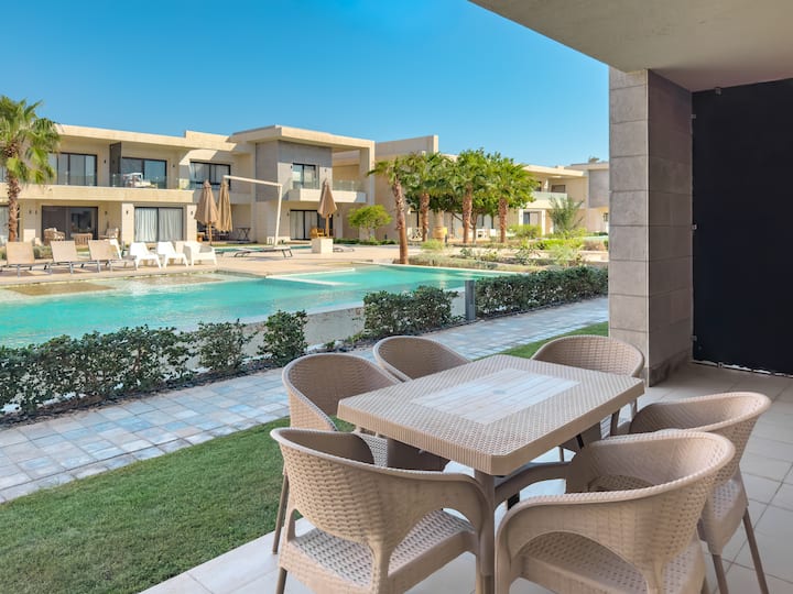 Modern Pool-front 2br Gouna Apt | Private Terrace - Hurghada