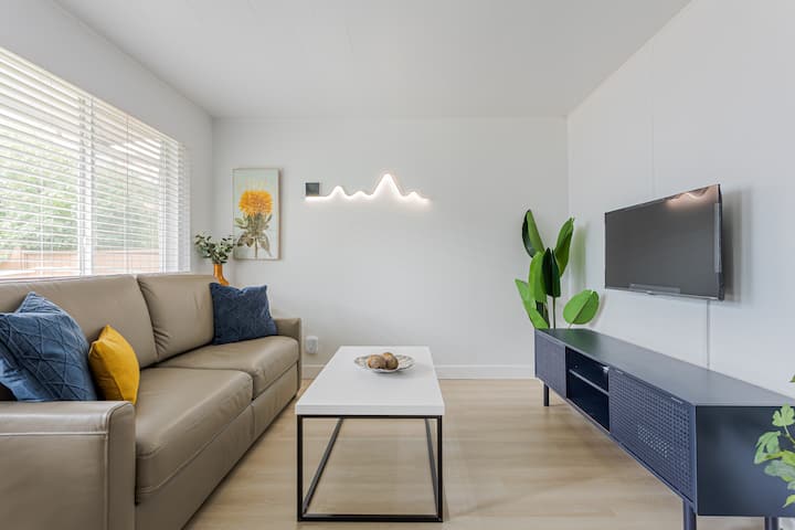 Modern 1br Quadplex • Ac • Sofa Bed • Kitchen - Hope, Canada