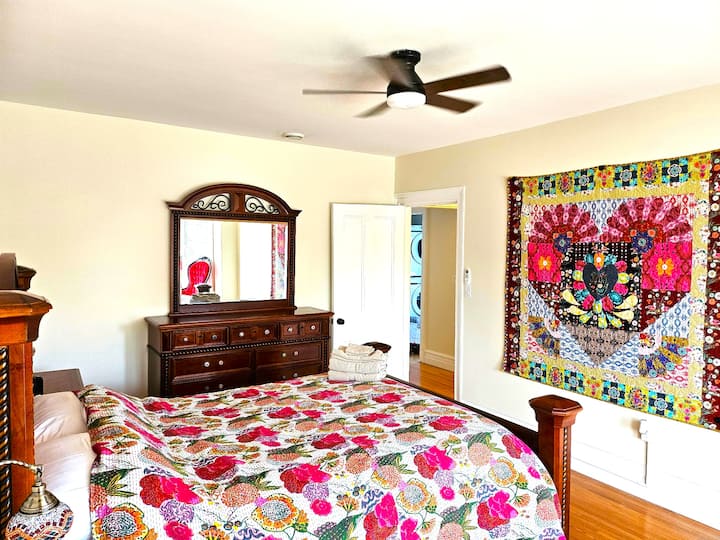 Quilter's Inn - Belleville, Canada