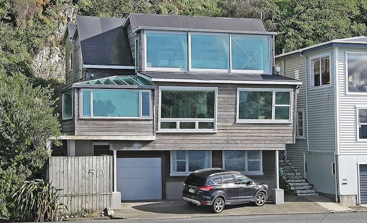 Esplanade Azure Horizon - Wellington