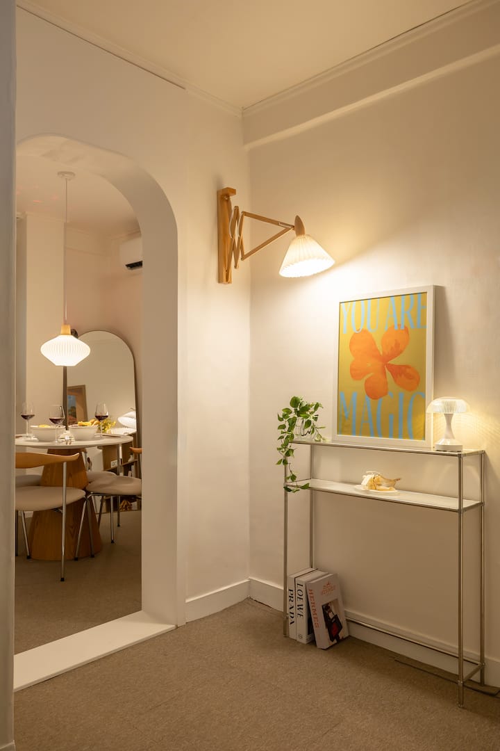 [Opensale]공항버스2분/해방촌/서울n타워/all에어컨#종로#이태원#명동 - Seoul