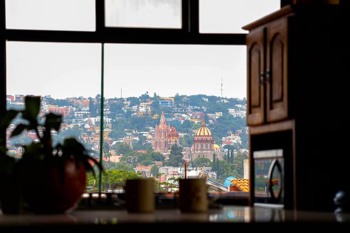 Rustic Colonial 2bd Flat W/panoramic Downtown View - San Miguel de Allende