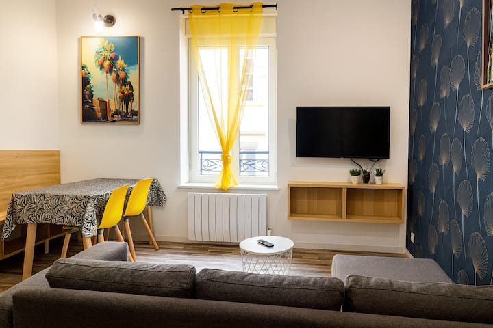 Les 2 Suites – Hypercentre – 2 Sdb/check-in 24h/24 - Nancy