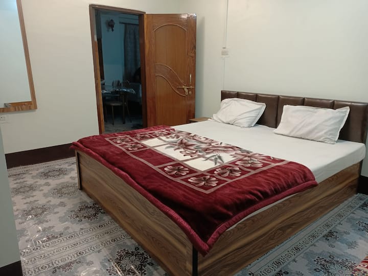 Misty Morning Homestay Room 101 - Darjeeling