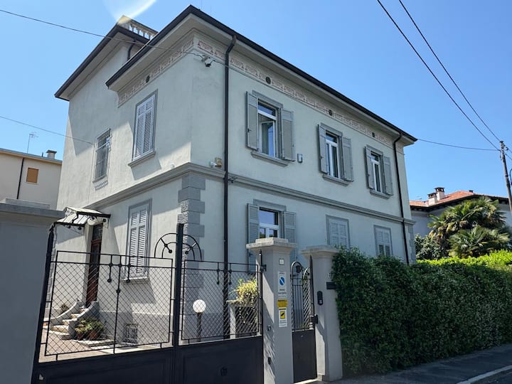 Alloggio In Villa D'epoca "Il Gelsomino" - Gorizia