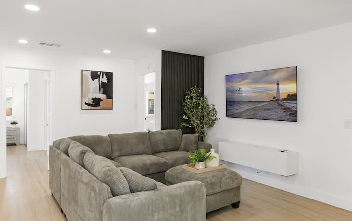 Lovely Family Home Close To Disneyland! - Tustin, CA