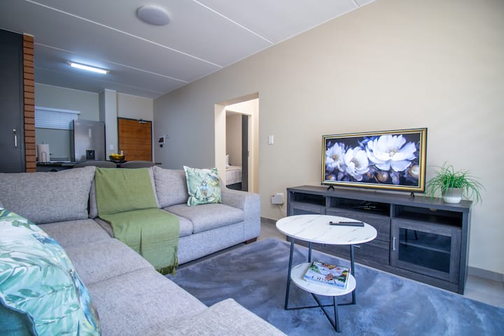 Waterfall Ridge Luxurious Apartments - Midrand