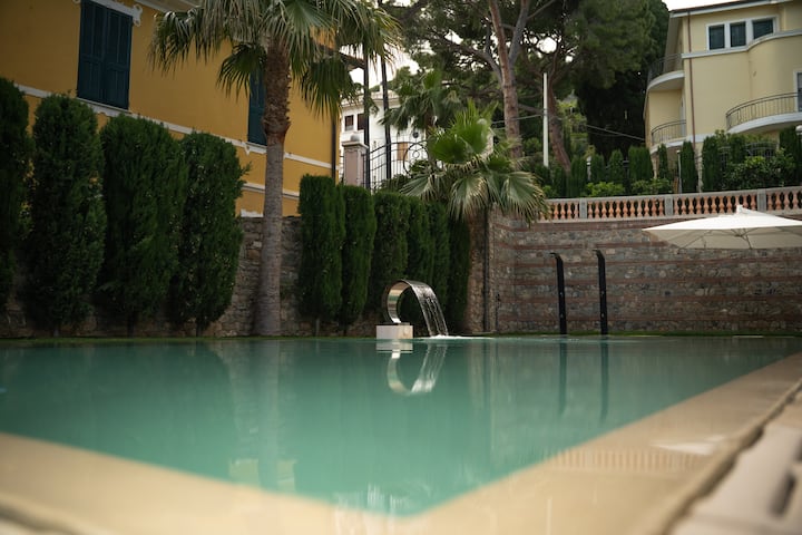 Ampio Bilocale Con Balcone Vista Mare - Alassio