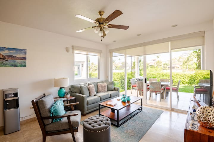 Stylish 2 Bed /2 Br Condo On The Golf Course - San José del Cabo