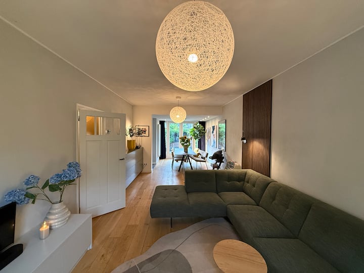 Charming Family Retreat In The Amsterdam Suburbs - Amstelveen