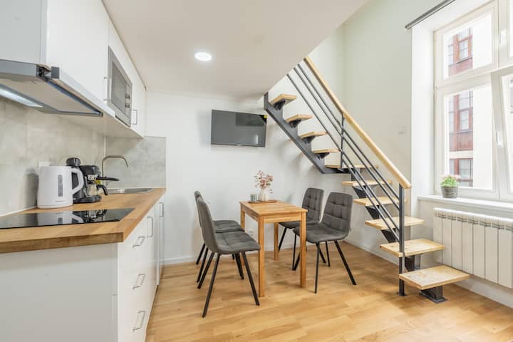 Stylish Loft W/mezzanine|central Prague| Elevator - Praga