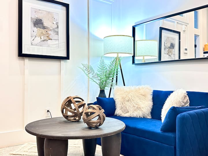 Walk To Ppac & Events • Downtown 1br •Brown Visits - Providence, RI