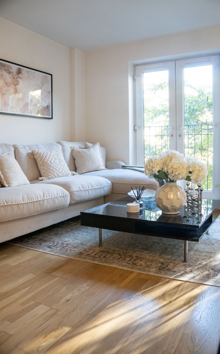 Modern City Apartment - Close Walk To City Centre - Manchester