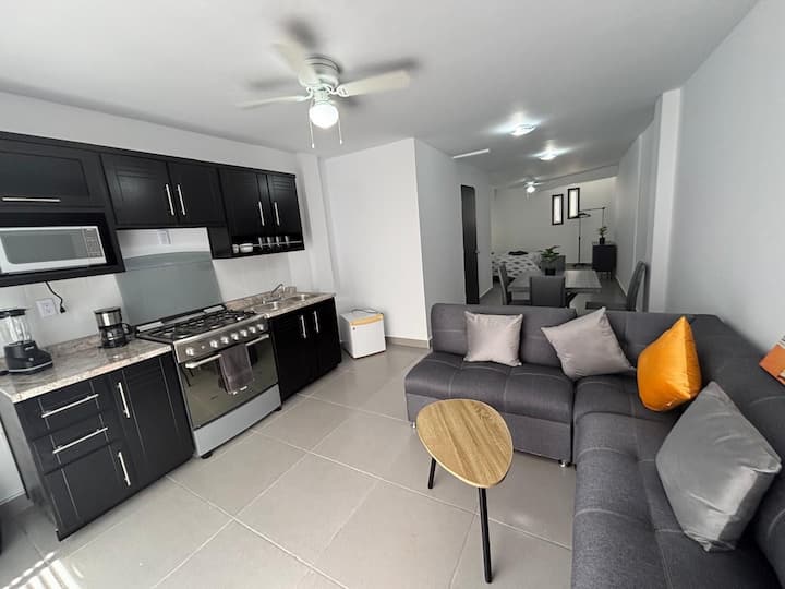 Acogedor Departamento Tipo "Loft" - León