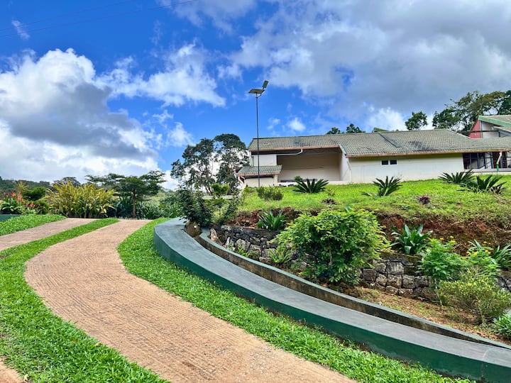 River Estate Stay | Large Groups - Coorg (Kodagu)