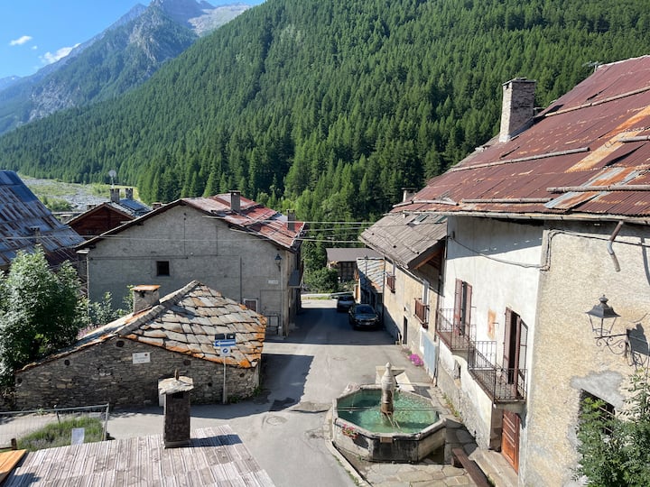 Cozy Flat In Sauze Di Cesana - Sestriere