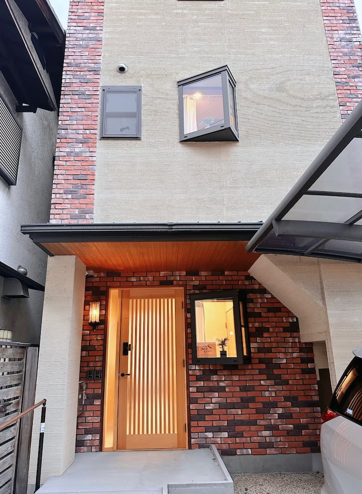 「Meet•鴨川别邸」
邂逅鴨川風情的歡聚之邸 - Kyoto