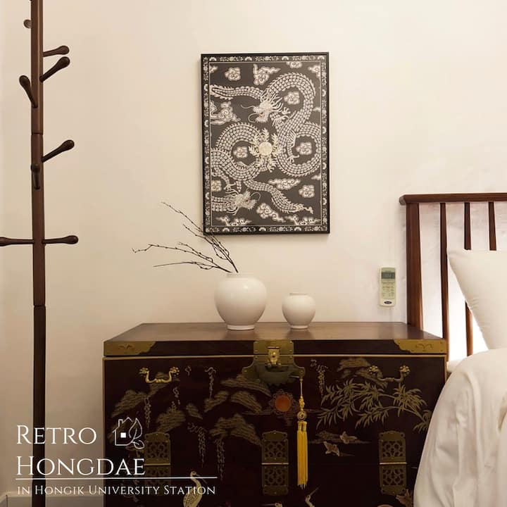 홍대입구역 2분/방3개/1층/최고의위치 /안전하고 냉난방 훌륭한 주택/짐보관/배달서비스 - 