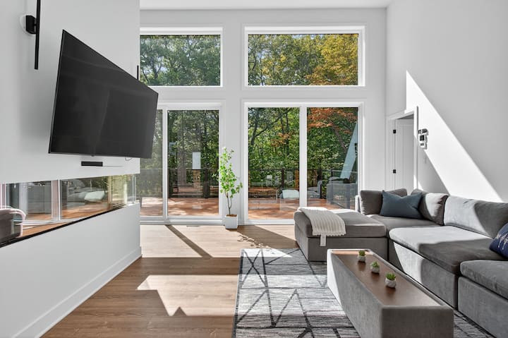 Chalet Lumina - Private Spa, Fire Pit, Pool Table - Mont-Tremblant