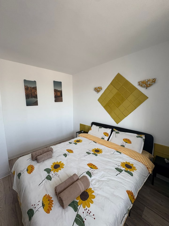 Sunny 2bedroom Apartment - Bukarest