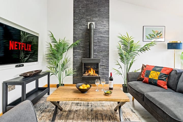 Stylish Cottage With Log Burner & Parking - Falmouth