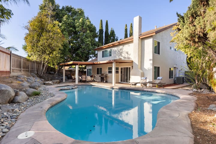 Beautiful, Spacious Vacation Home With Pool - El Cerrito - San Diego