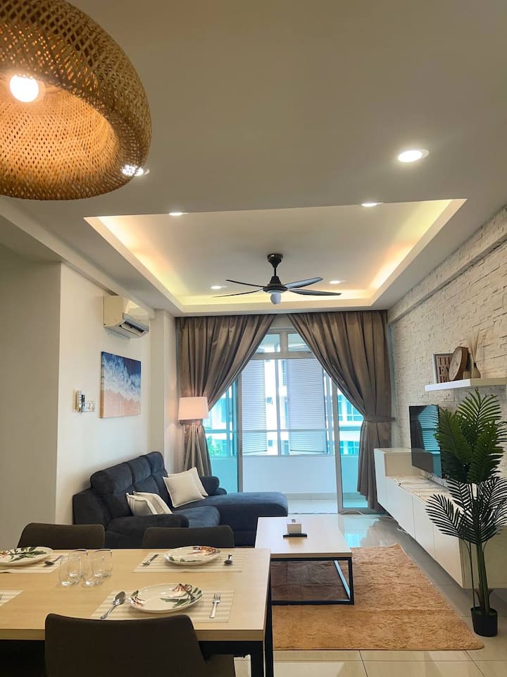 【New】atarigame/neflix 6pax Balcony Mount Austin - 조호르바루