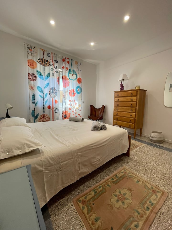 Appartamento In Centro Storico A Latina - Latina