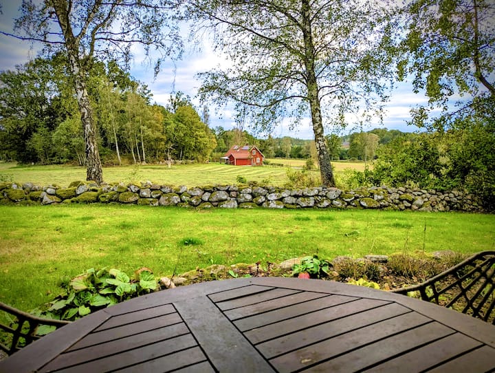 Host Harmony | 6bd Country Retreat, Big Garden - Hässleholm