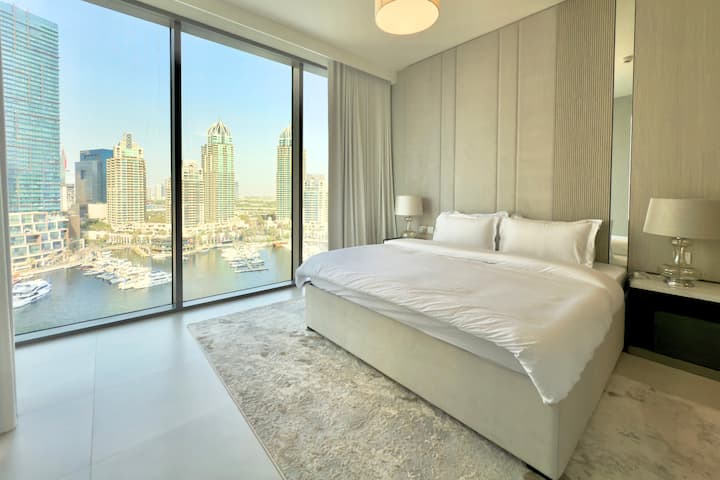 Stunning 1 Bed Apartment With Dubai Marina View - Dubai