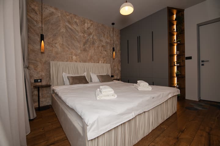 Pnt Noir Apartment - Alba Iulia