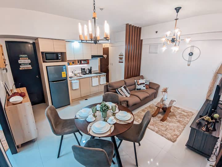 Family 3br W/ Kitchen, Balcony & Free Parking - Baguio