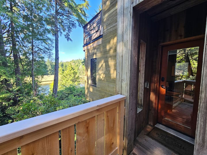 Views Of Spring Cove! • Spring Cove Shelter - Ucluelet