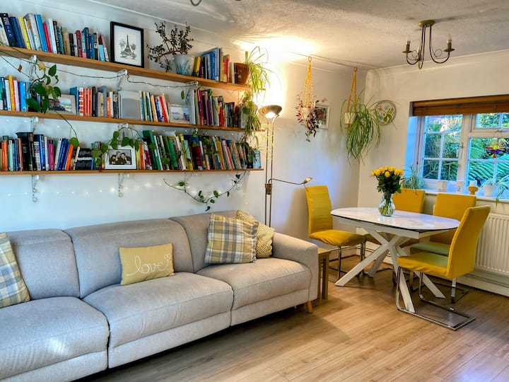 Comfortable, Spacious And Cosy City Centre Home - Canterbury