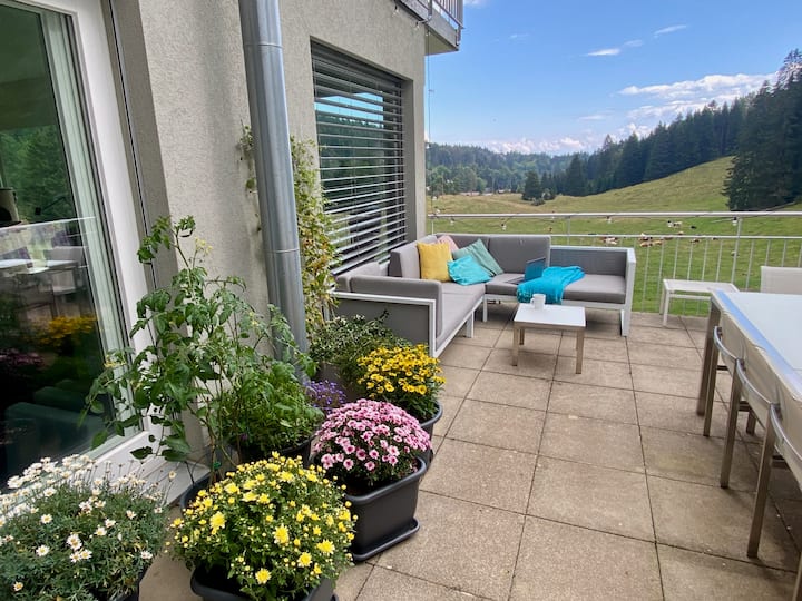 Contemporary Chalet-alpine Retreat Near Geneva - Divonne-les-Bains