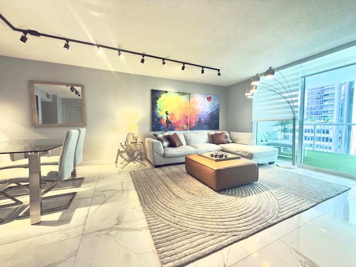 Luxury 1br Brickell, Bay/city Views, Free Parking - The Bahamas