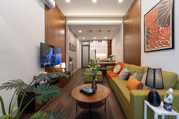Hot | 5brs 4baths House Walk To Bui Vien, Benthanh - 호찌민시