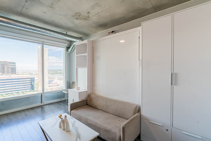 Chill 1br 1ba | Pool, Gym + Washer/dryer - Phoenix