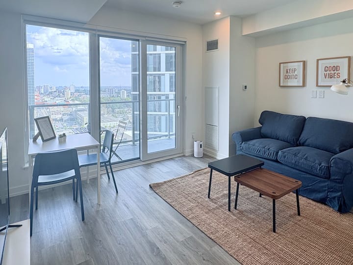 High Rise 1 Br Condo W/free Parking - Kitchener