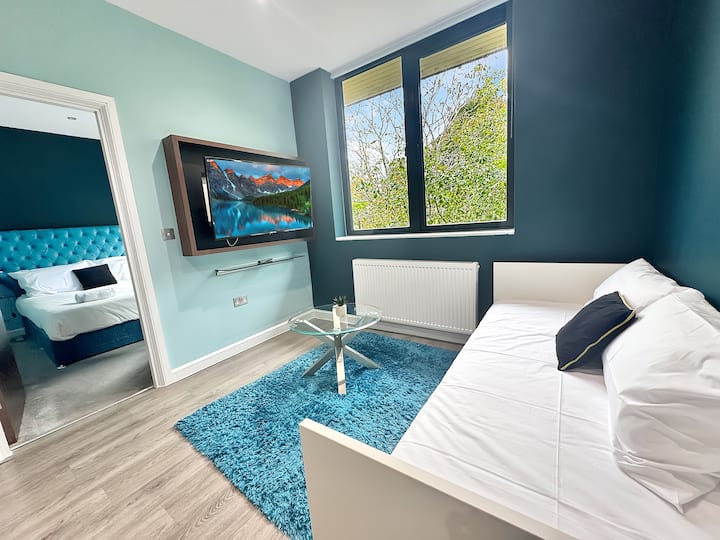 #19 Beautiful Apartment @Cmk Walkable To Station - Milton Keynes