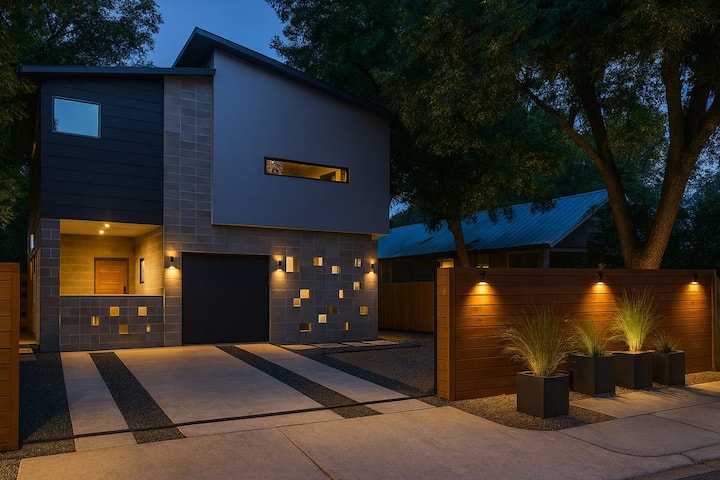 Huge 5br East Austin Escape | Steps To 6th & Dtown - United States