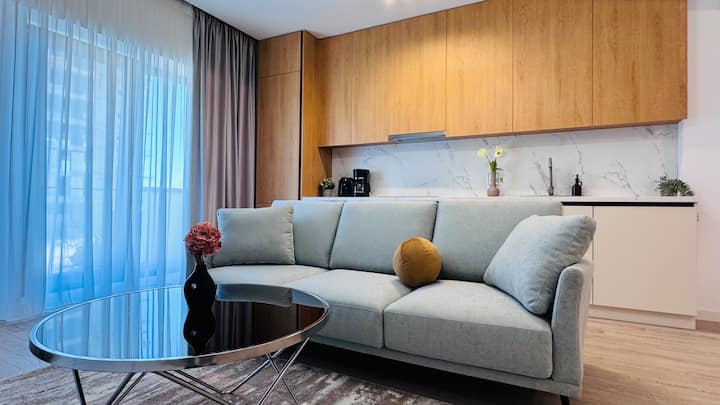 The Haven | Stylish 2br With Balcony - Voluntari