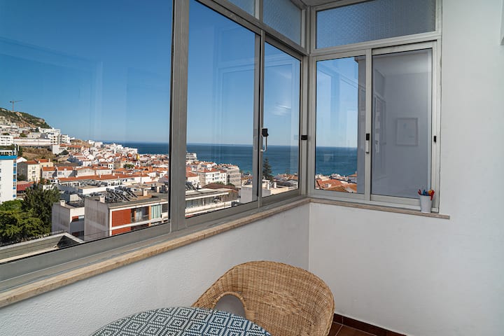 Apartment With Seaview | 5 Min Walk To The Beach - Sesimbra